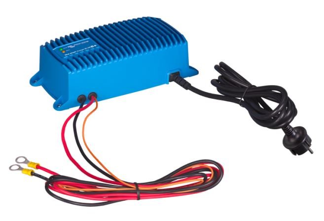 Blue Smart IP67 24V 8A battery charger