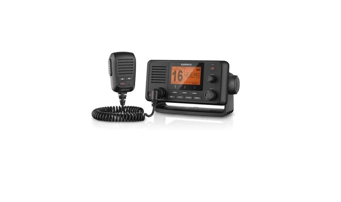 Garmin VHF 215 AIS Marine Radio